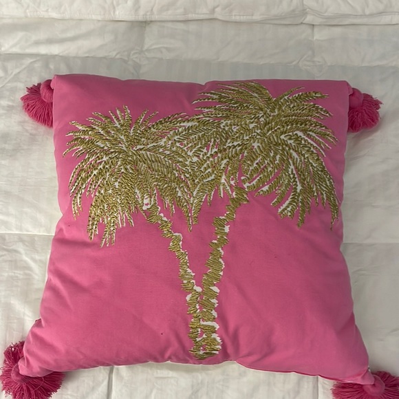 Lilly Pulitzer | Bedding | Lilly Pulitzer Palm Tree Accent Pillow ...